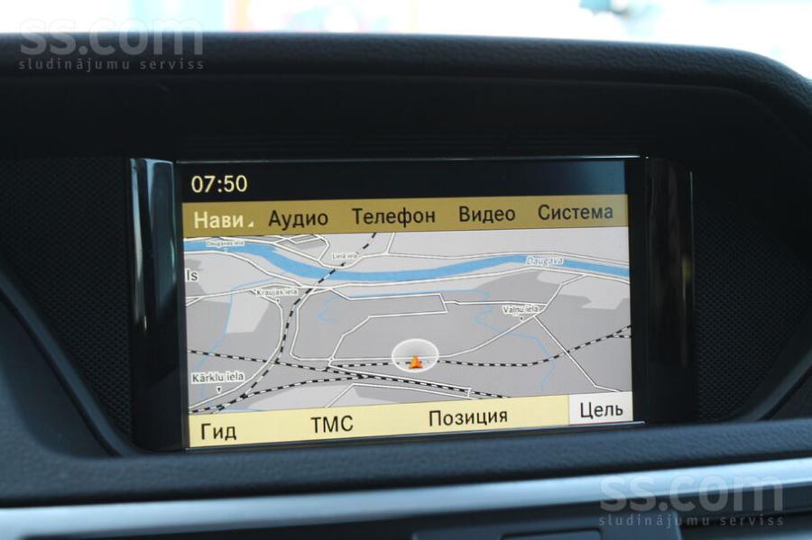 Белый Мерседес Е 300 2011 в Даугавпилс, объемом двигателя 3.00 л и пробегом 350 тыс. км за 7990 €, фото 16 на AUTOMOTO.COM.LV