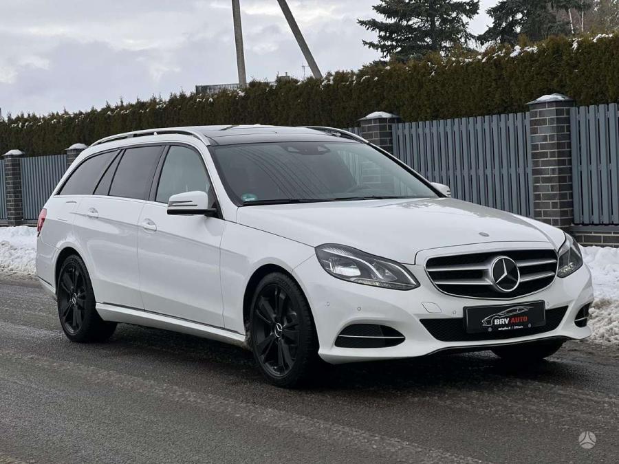 Balts Mercedes-Benz E 300 2015 Kėdainiai, ar dzinēja tilpumu 2.99 L un nobraukumu 342 tūkst. km par 10300 €, foto 5 vietnē AUTOMOTO.COM.LV