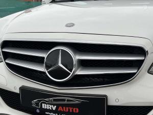 Balts Mercedes-Benz E 300 2015 Kėdainiai, ar dzinēja tilpumu 2.99 L un nobraukumu 342 tūkst. km par 10300 €, foto 11 vietnē AUTOMOTO.COM.LV