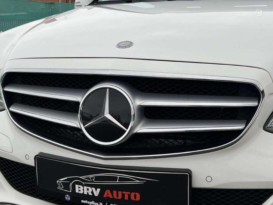 Balts Mercedes-Benz E 300 2015 Kėdainiai, ar dzinēja tilpumu 2.99 L un nobraukumu 342 tūkst. km par 10300 €, foto 11 vietnē AUTOMOTO.COM.LV