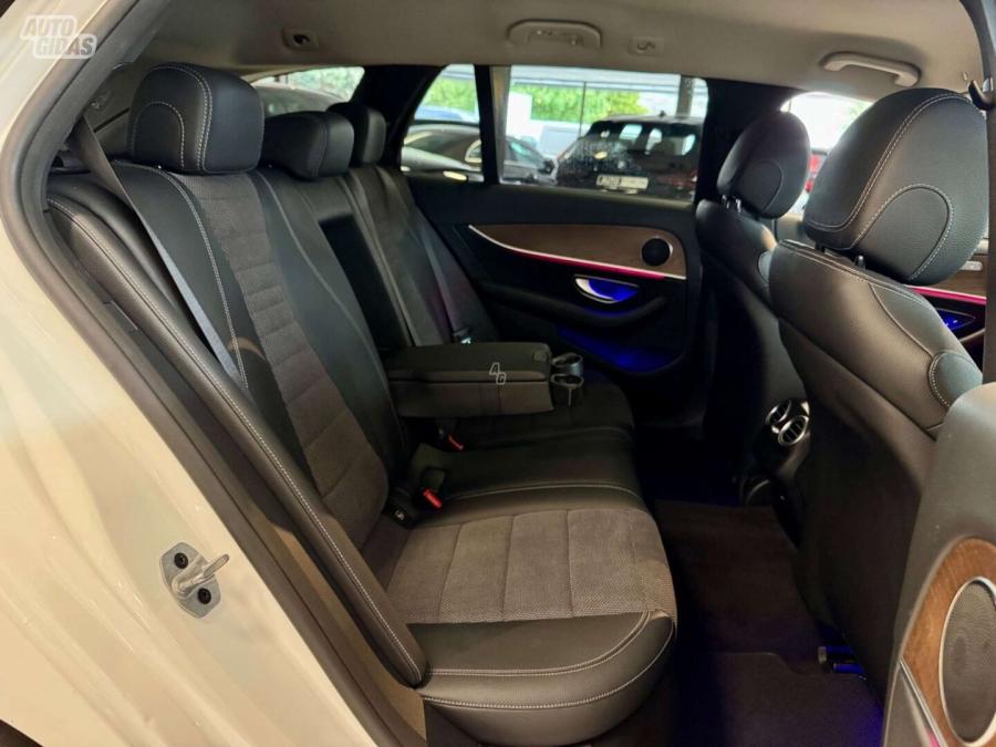 White Mercedes-Benz E 300 2019 in Kaunas, with an engine capacity of 2.00 L and mileage of 96 thousand km for 31660 €, photo 15 on AUTOMOTO.COM.LV