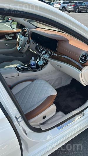 Balts Mercedes-Benz E 300 2020 Rīga, ar dzinēja tilpumu 2.00 L un nobraukumu 86 tūkst. km par 30500 €, foto 7 vietnē AUTOMOTO.COM.LV