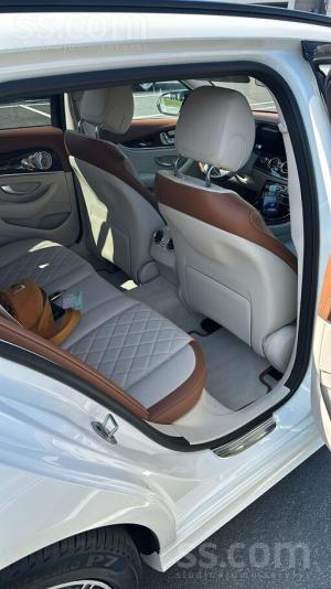 Balts Mercedes-Benz E 300 2020 Rīga, ar dzinēja tilpumu 2.00 L un nobraukumu 86 tūkst. km par 30500 €, foto 8 vietnē AUTOMOTO.COM.LV