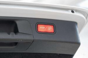 Белый Мерседес Е 300 2021 в Вильнюс, объемом двигателя 2.00 л и пробегом 120 тыс. км за 26950 €, фото 25 на AUTOMOTO.COM.LV