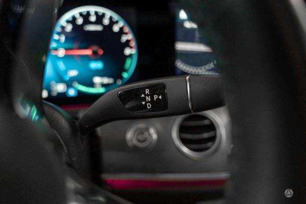 Balts Mercedes-Benz E 300 2021 Viļņa, ar dzinēja tilpumu 2.00 L un nobraukumu 120 tūkst. km par 25900 €, foto 11 vietnē AUTOMOTO.COM.LV