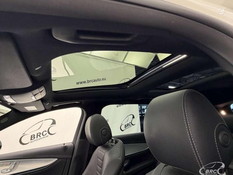 White Mercedes-Benz E 300 2021 in Vilnius, with an engine capacity of 1.95 L and mileage of 105 thousand km for 27900 €, photo 27 on AUTOMOTO.COM.LV