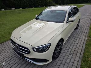 Dzeltens Mercedes-Benz E 300 2021 Telšiai, ar dzinēja tilpumu 1.95 L un nobraukumu 264 tūkst. km par 18700 €, foto 14 vietnē AUTOMOTO.COM.LV