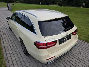 Dzeltens Mercedes-Benz E 300 2021 Telšiai, ar dzinēja tilpumu 1.95 L un nobraukumu 264 tūkst. km par 18700 €, foto 17 vietnē AUTOMOTO.COM.LV