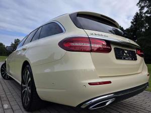 Dzeltens Mercedes-Benz E 300 2021 Telšiai, ar dzinēja tilpumu 1.95 L un nobraukumu 264 tūkst. km par 18700 €, foto 21 vietnē AUTOMOTO.COM.LV