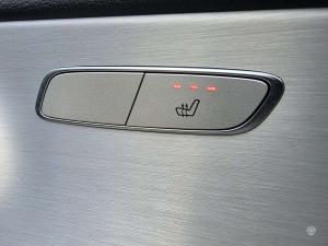 Dzeltens Mercedes-Benz E 300 2021 Telšiai, ar dzinēja tilpumu 1.95 L un nobraukumu 264 tūkst. km par 18700 €, foto 23 vietnē AUTOMOTO.COM.LV