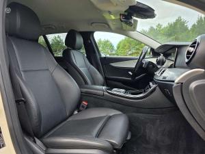 Dzeltens Mercedes-Benz E 300 2021 Telšiai, ar dzinēja tilpumu 1.95 L un nobraukumu 264 tūkst. km par 18700 €, foto 25 vietnē AUTOMOTO.COM.LV