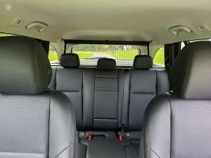Dzeltens Mercedes-Benz E 300 2021 Telšiai, ar dzinēja tilpumu 1.95 L un nobraukumu 264 tūkst. km par 18700 €, foto 30 vietnē AUTOMOTO.COM.LV