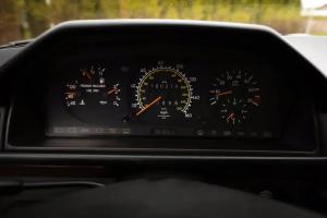 Melns Mercedes-Benz E 320 1995 Jelgava, ar dzinēja tilpumu 3.20 L un nobraukumu 160 tūkst. km par 9600 €, foto 20 vietnē AUTOMOTO.COM.LV