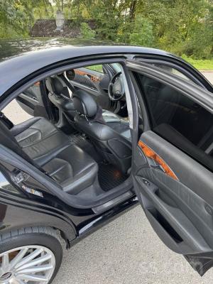 Black Mercedes-Benz E 320 2002 in Rezekne, with an engine capacity of 3.20 L and mileage of 461 thousand km for 4300 €, photo 5 on AUTOMOTO.COM.LV