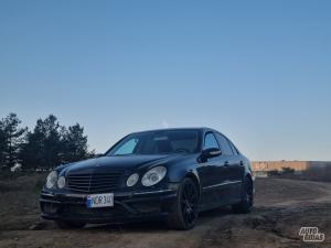 Melns Mercedes-Benz E 320 2003 Viļņa, ar dzinēja tilpumu 3.20 L un nobraukumu 292 tūkst. km par 3500 €, foto 6 vietnē AUTOMOTO.COM.LV