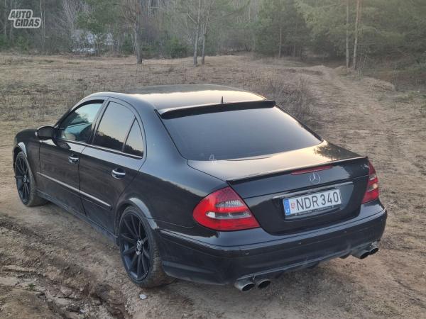 Melns Mercedes-Benz E 320 2003 Viļņa, ar dzinēja tilpumu 3.20 L un nobraukumu 292 tūkst. km par 3500 €, foto 10 vietnē AUTOMOTO.COM.LV