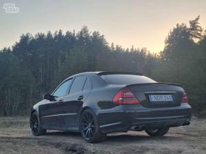 Melns Mercedes-Benz E 320 2003 Viļņa, ar dzinēja tilpumu 3.20 L un nobraukumu 292 tūkst. km par 3500 €, foto 11 vietnē AUTOMOTO.COM.LV