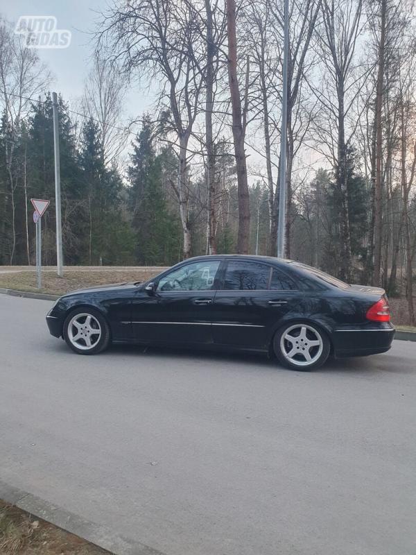 Melns Mercedes-Benz E 320 2003 Ukmergė, ar dzinēja tilpumu 3.20 L un nobraukumu 390 tūkst. km par 2300 €, foto 2 vietnē AUTOMOTO.COM.LV