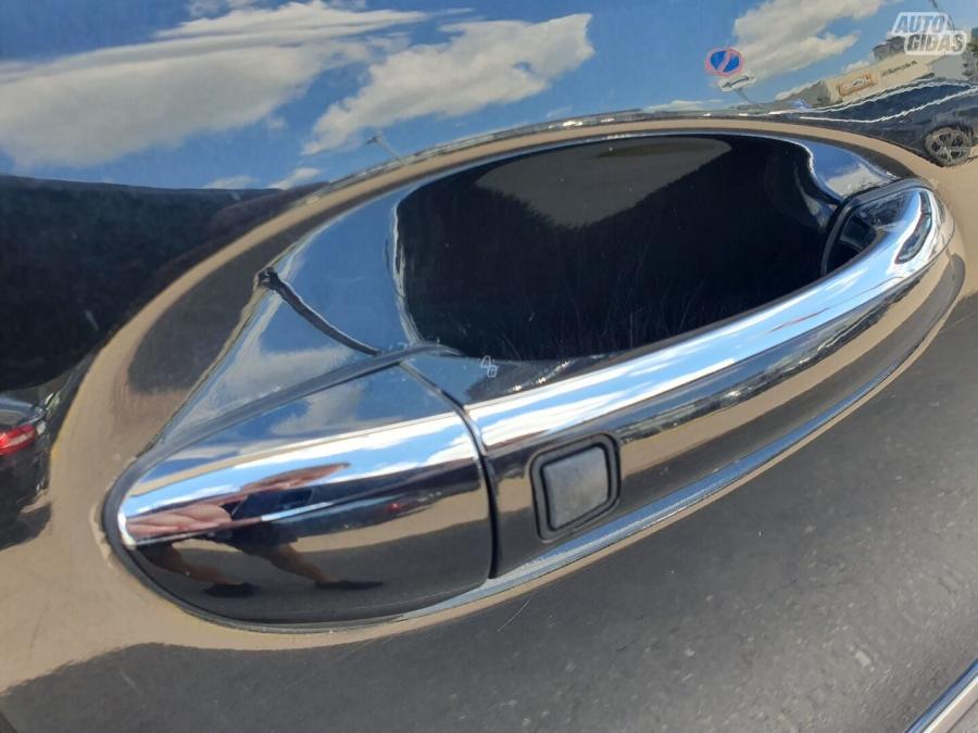 Melns Mercedes-Benz E 320 2003 Kauņa, ar dzinēja tilpumu 3.20 L un nobraukumu 370 tūkst. km par 3200 €, foto 9 vietnē AUTOMOTO.COM.LV