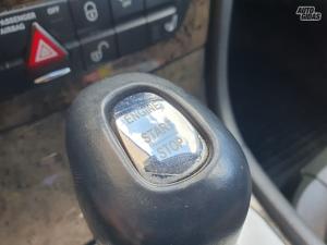 Melns Mercedes-Benz E 320 2003 Kauņa, ar dzinēja tilpumu 3.20 L un nobraukumu 370 tūkst. km par 3200 €, foto 15 vietnē AUTOMOTO.COM.LV