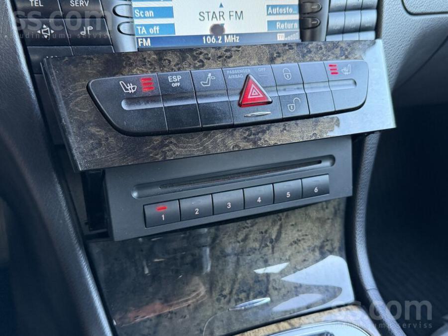 Black Mercedes-Benz E 320 2003 in Jurmala, with an engine capacity of 3.20 L and mileage of 397 thousand km for 1500 €, photo 20 on AUTOMOTO.COM.LV