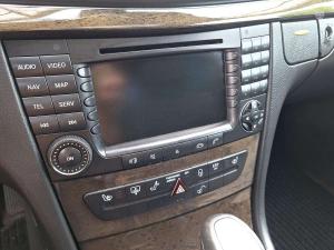 Melns Mercedes-Benz E 320 2003 Jonava, ar dzinēja tilpumu 3.22 L un nobraukumu 300 tūkst. km par 2500 €, foto 21 vietnē AUTOMOTO.COM.LV