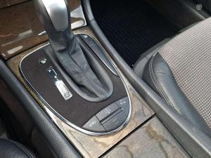 Melns Mercedes-Benz E 320 2003 Jonava, ar dzinēja tilpumu 3.22 L un nobraukumu 300 tūkst. km par 2500 €, foto 23 vietnē AUTOMOTO.COM.LV