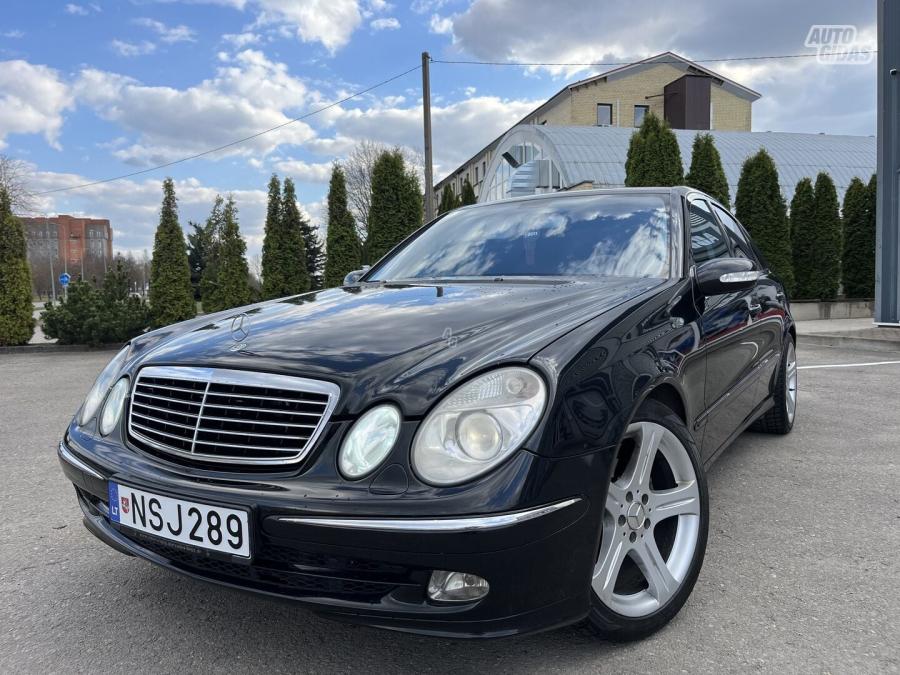 Black Mercedes-Benz E 320 2004 in Alytus, with an engine capacity of 3.20 L and mileage of 340 thousand km for 3650 €, photo 1 on AUTOMOTO.COM.LV