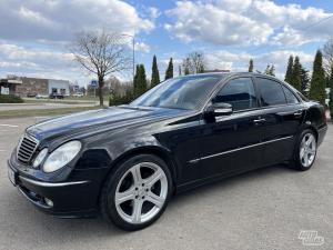 Black Mercedes-Benz E 320 2004 in Alytus, with an engine capacity of 3.20 L and mileage of 340 thousand km for 3650 €, photo 11 on AUTOMOTO.COM.LV