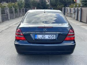 Melns Mercedes-Benz E 320 2004 Klaipėda, ar dzinēja tilpumu 3.20 L un nobraukumu 400 tūkst. km par 1650 €, foto 7 vietnē AUTOMOTO.COM.LV