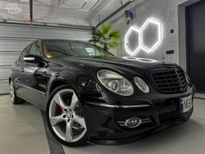 Black Mercedes-Benz E 320 2004 in Kaunas, with an engine capacity of 3.20 L and mileage of 368 thousand km for 4550 €, photo 8 on AUTOMOTO.COM.LV