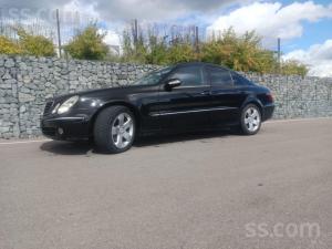 Black Mercedes-Benz E 320 2004 in Rezekne, with an engine capacity of 3.20 L and mileage of 0 thousand km for 3900 €, photo 5 on AUTOMOTO.COM.LV