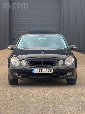 Black Mercedes-Benz E 320 2004 in Telschi, with an engine capacity of 3.20 L and mileage of 320 thousand km for 3500 €, photo 9 on AUTOMOTO.COM.LV