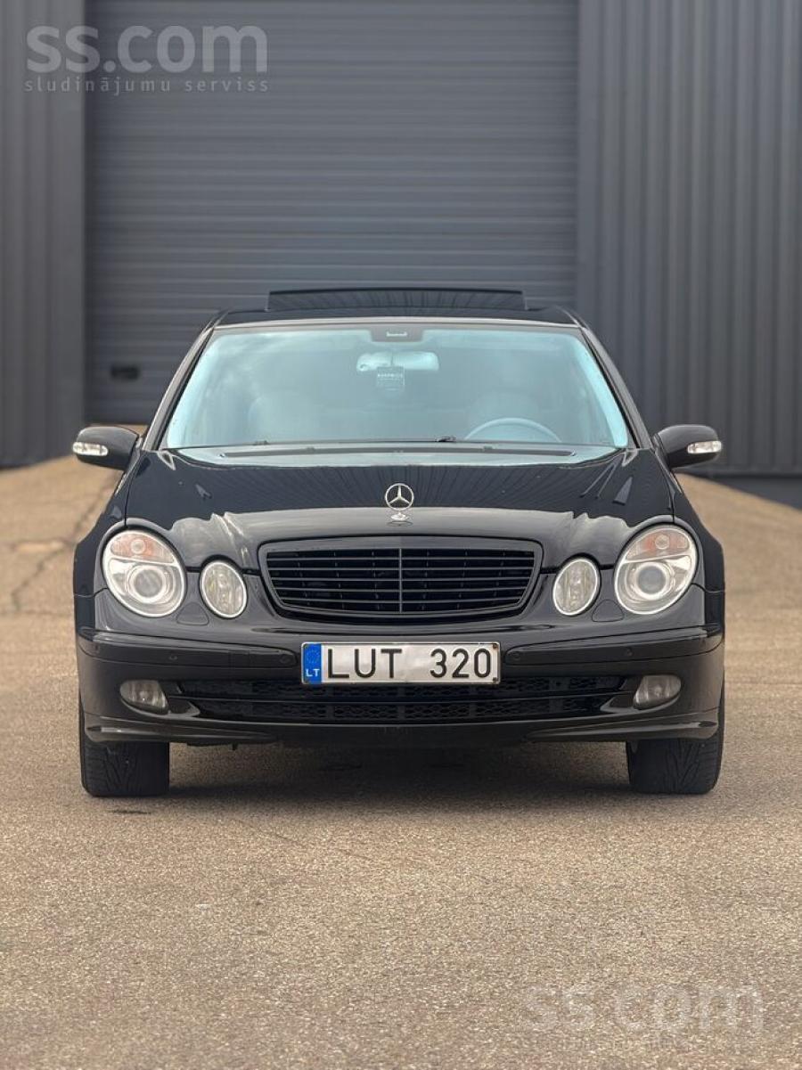 Black Mercedes-Benz E 320 2004 in Telschi, with an engine capacity of 3.20 L and mileage of 320 thousand km for 3500 €, photo 9 on AUTOMOTO.COM.LV