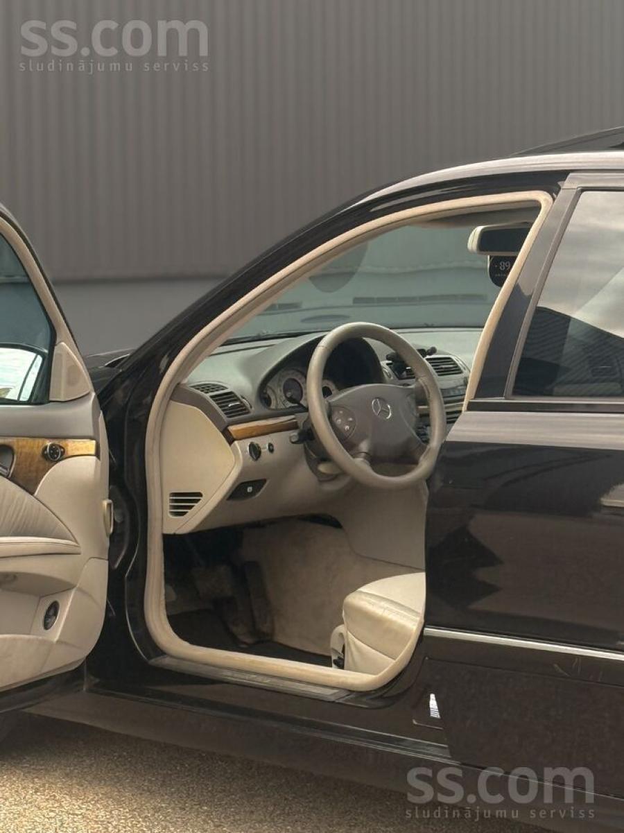 Black Mercedes-Benz E 320 2004 in Telschi, with an engine capacity of 3.20 L and mileage of 320 thousand km for 3500 €, photo 11 on AUTOMOTO.COM.LV
