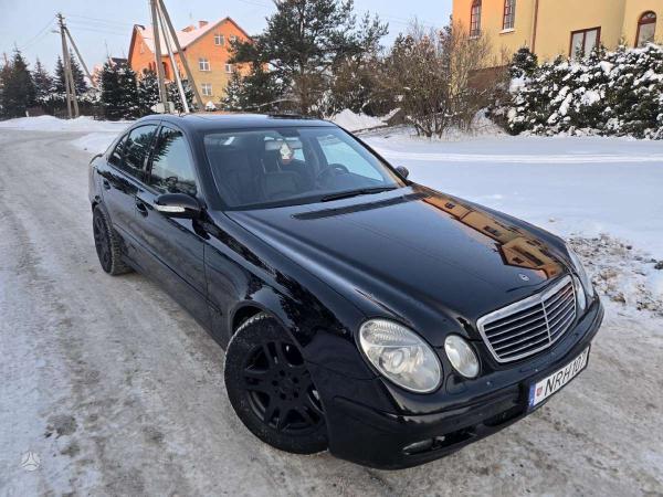Black Mercedes-Benz E 320 2005 in Vilnius, with an engine capacity of 3.22 L and mileage of 246 thousand km for 2450 €, photo 2 on AUTOMOTO.COM.LV