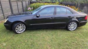 Melns Mercedes-Benz E 320 2005 Ukmergė, ar dzinēja tilpumu 2.99 L un nobraukumu 425 tūkst. km par 2890 €, foto 7 vietnē AUTOMOTO.COM.LV