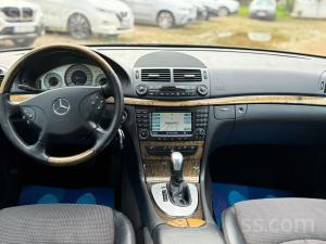 Black Mercedes-Benz E 320 2005 in Kuldiga, with an engine capacity of 3.00 L and mileage of 534 thousand km for 3990 €, photo 14 on AUTOMOTO.COM.LV