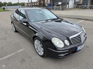 Melns Mercedes-Benz E 320 2006 Marijampole, ar dzinēja tilpumu 2.99 L un nobraukumu 437 tūkst. km par 5000 €, foto 9 vietnē AUTOMOTO.COM.LV