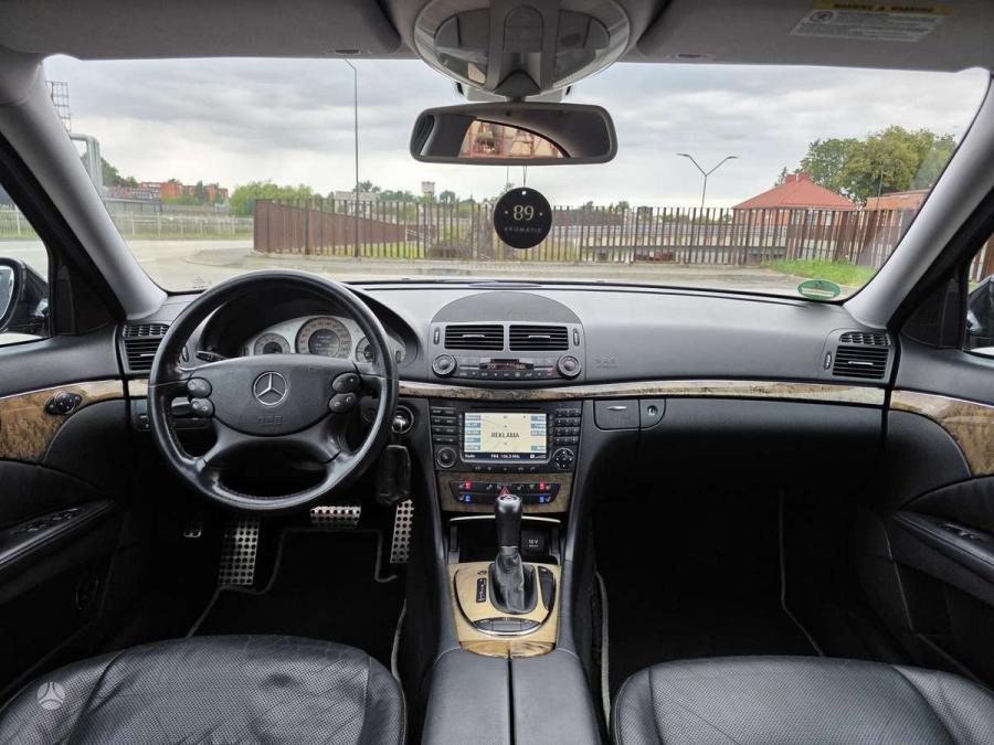 Melns Mercedes-Benz E 320 2006 Marijampole, ar dzinēja tilpumu 2.99 L un nobraukumu 437 tūkst. km par 5000 €, foto 10 vietnē AUTOMOTO.COM.LV