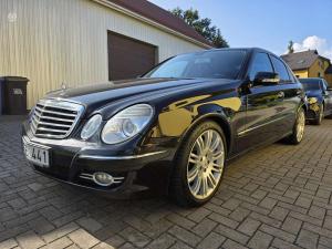 Melns Mercedes-Benz E 320 2006 Marijampole, ar dzinēja tilpumu 2.99 L un nobraukumu 437 tūkst. km par 5000 €, foto 24 vietnē AUTOMOTO.COM.LV