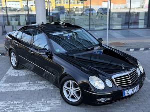 Melns Mercedes-Benz E 320 2007 Kauņa, ar dzinēja tilpumu 3.00 L un nobraukumu 297 tūkst. km par 4950 €, foto 13 vietnē AUTOMOTO.COM.LV