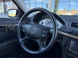Melns Mercedes-Benz E 320 2007 Kauņa, ar dzinēja tilpumu 3.00 L un nobraukumu 297 tūkst. km par 4950 €, foto 24 vietnē AUTOMOTO.COM.LV