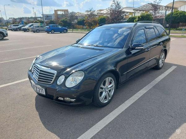 Black Mercedes-Benz E 320 2007 in Vilnius, with an engine capacity of 3.20 L and mileage of 340 thousand km for 3400 €, photo 6 on AUTOMOTO.COM.LV