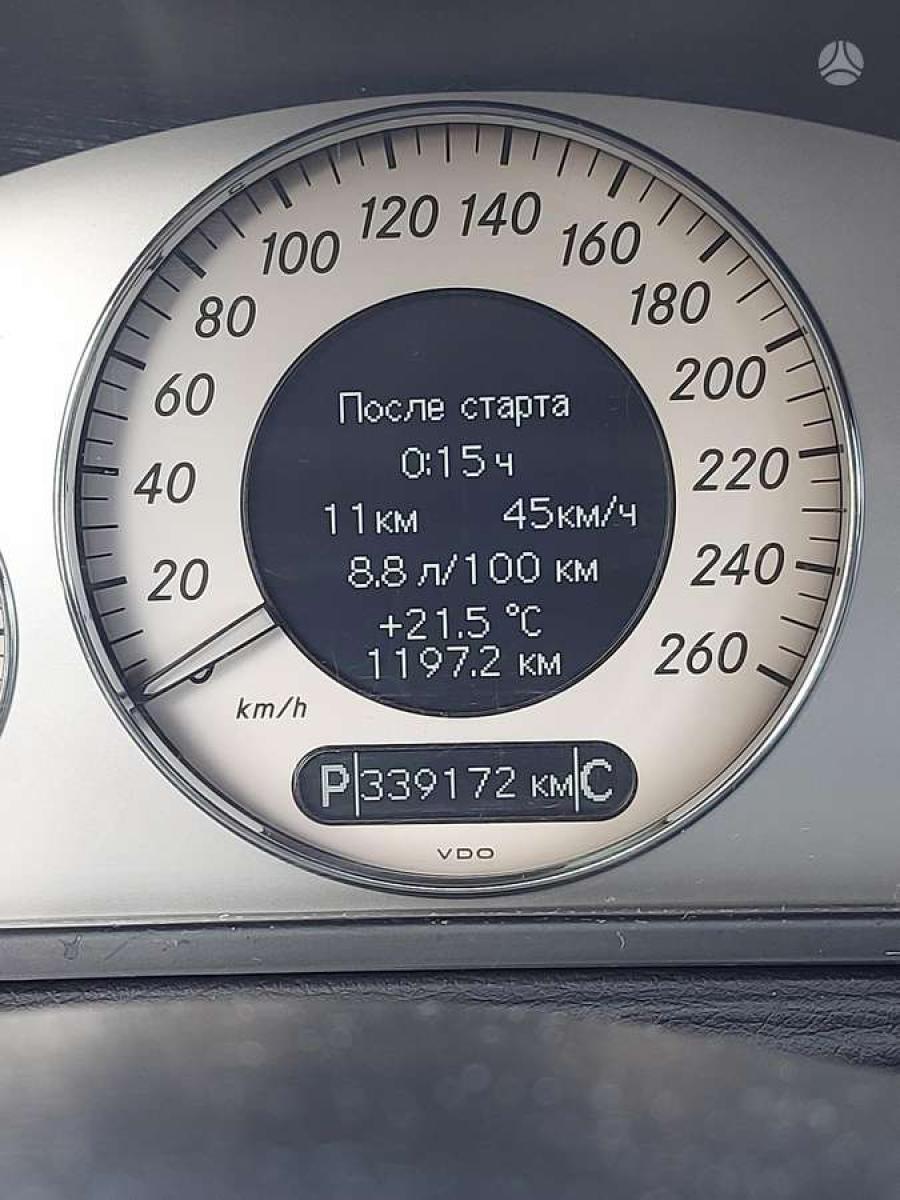 Melns Mercedes-Benz E 320 2007 Viļņa, ar dzinēja tilpumu 3.20 L un nobraukumu 340 tūkst. km par 3400 €, foto 12 vietnē AUTOMOTO.COM.LV