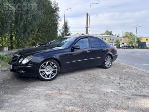 Melns Mercedes-Benz E 320 2007 Rīga, ar dzinēja tilpumu 3.00 L un nobraukumu 382 tūkst. km par 4400 €, foto  vietnē AUTOMOTO.COM.LV