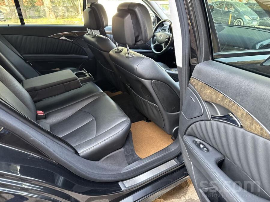 Black Mercedes-Benz E 320 2007 in Riga, with an engine capacity of 3.00 L and mileage of 255 thousand km for 10999 €, photo 22 on AUTOMOTO.COM.LV