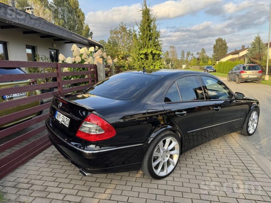 Black Mercedes-Benz E 320 2007 in Riga, with an engine capacity of 3.00 L and mileage of 255 thousand km for 10999 €, photo 28 on AUTOMOTO.COM.LV