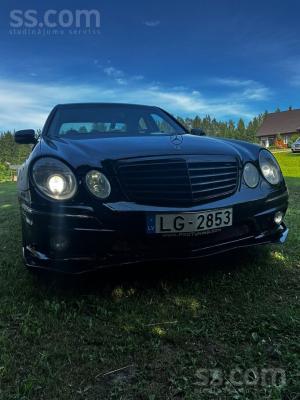 Black Mercedes-Benz E 320 2008 in Rezekne, with an engine capacity of 3.00 L and mileage of 411 thousand km for 3500 €, photo  on AUTOMOTO.COM.LV