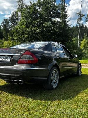 Melns Mercedes-Benz E 320 2008 Rēzekne, ar dzinēja tilpumu 3.00 L un nobraukumu 411 tūkst. km par 4500 €, foto 6 vietnē AUTOMOTO.COM.LV